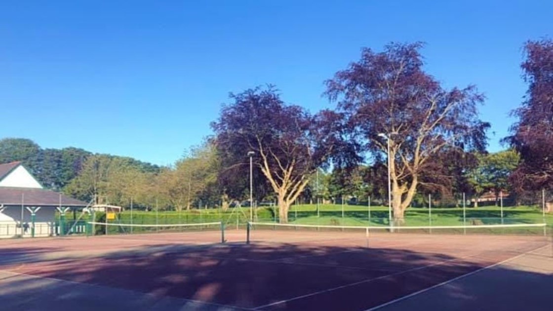 Oliver Devey is fundraising for James Tennant Playing Field