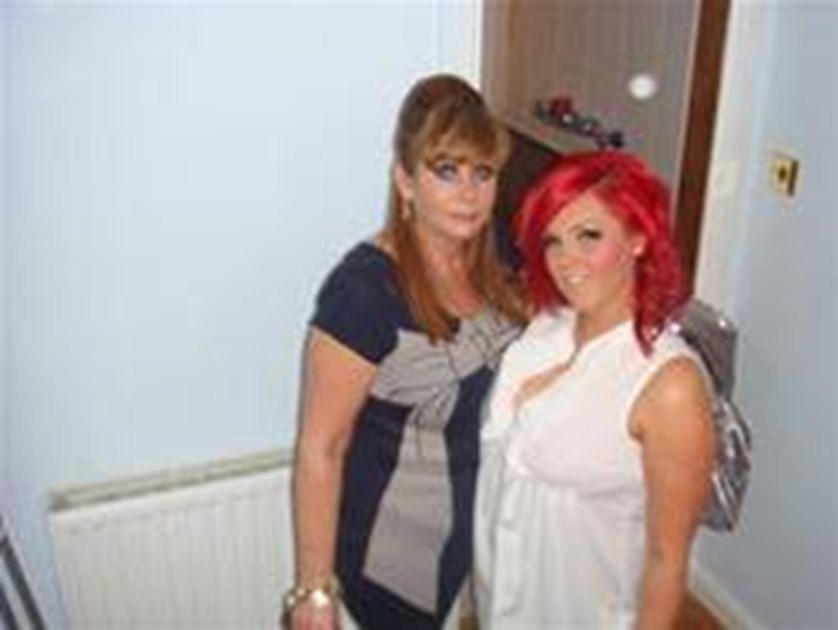 Nicola Ralston is fundraising for Cancer Research UK