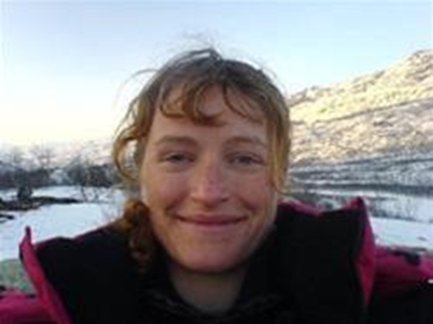 Rebecca McKnight is fundraising for Macmillan Cancer Support