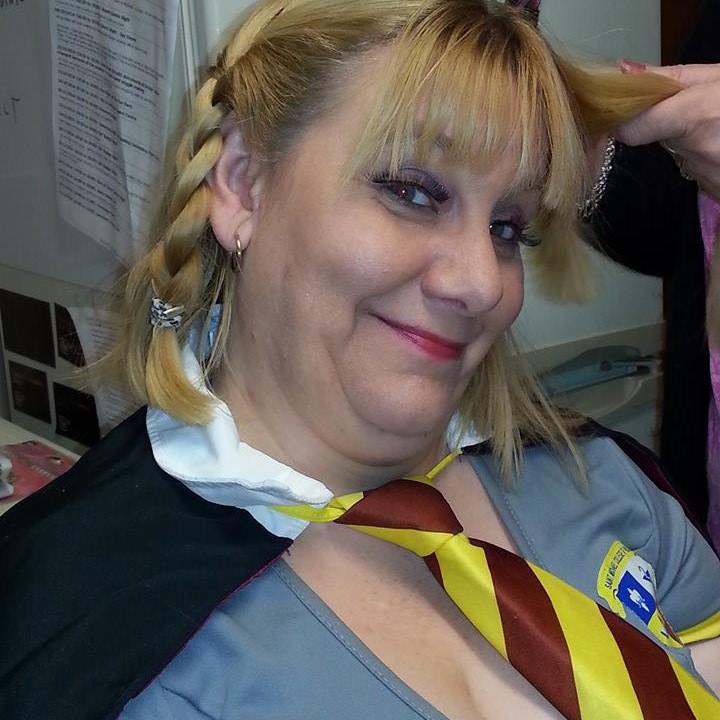 RACHEL RUDD is fundraising for Marie Curie
