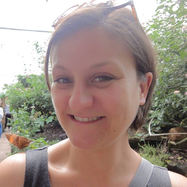 Emily Gottfried is fundraising for Cancer Research UK