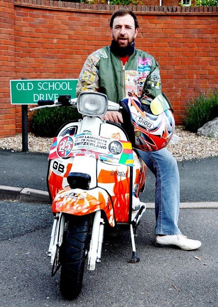 Darren Rowe is fundraising for British Heart Foundation