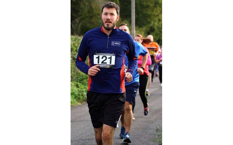 Chris Howe is fundraising for Mind