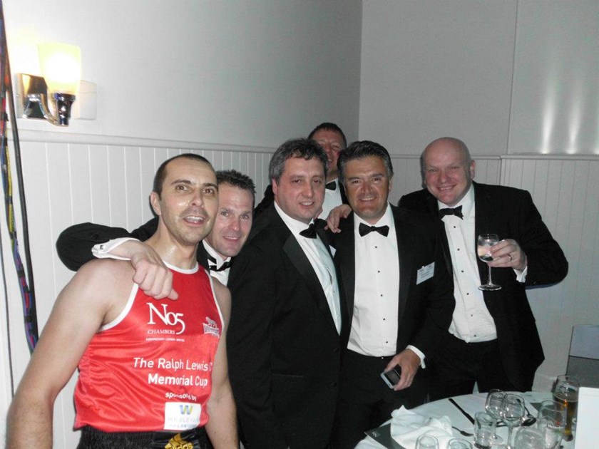 Andrew Constantinou is fundraising for Marie Curie