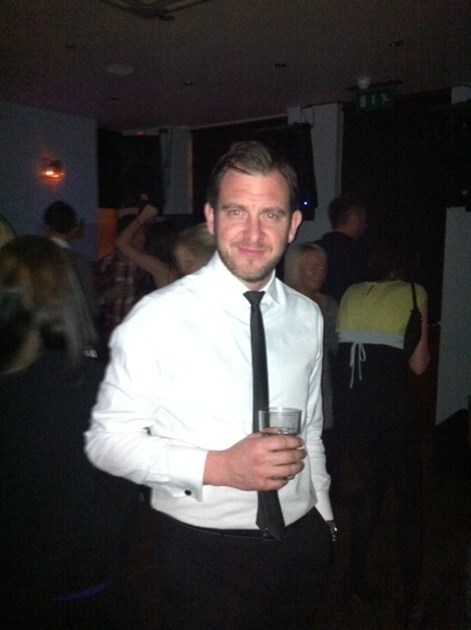 Kevin Stavers is fundraising for Alzheimer's Society