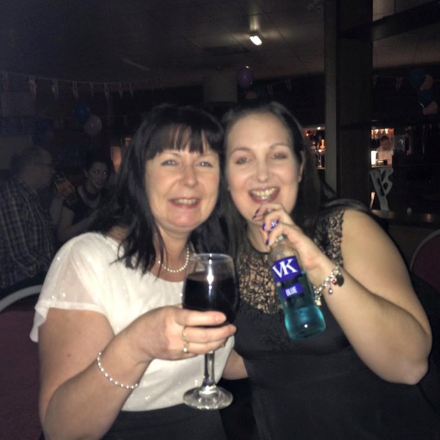 Sarah Crowson is fundraising for Cancer Research UK