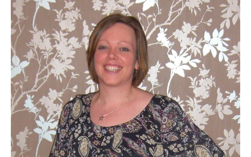 Sarah Newell is fundraising for Cancer Research UK