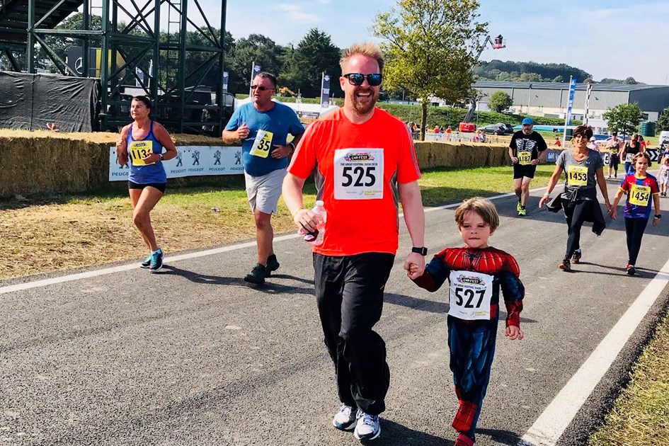 Mark Scanlon is fundraising for 1625 Independent People