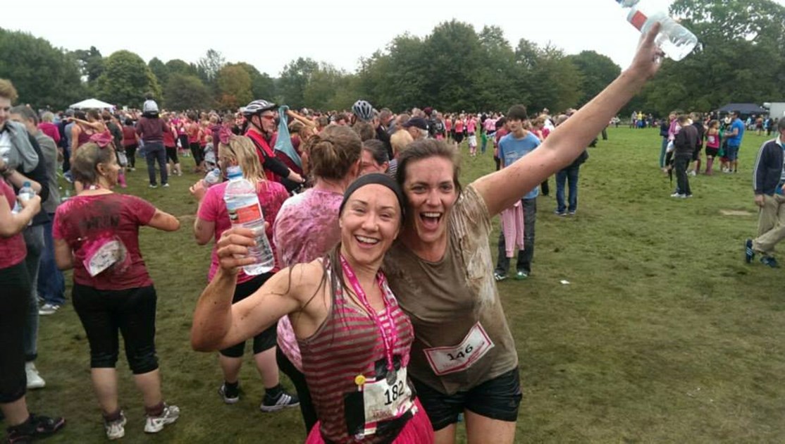 Laura Mayhew-Manchon is fundraising for Cancer Research UK