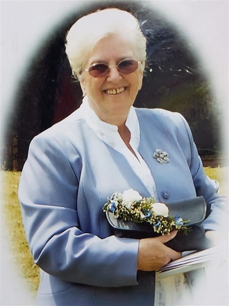 Kathryn Hanson is fundraising for Cancer Research UK