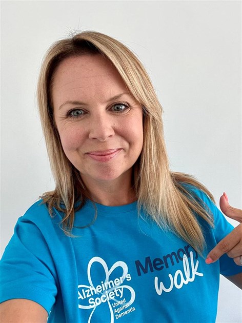 Jayne Howe is fundraising for Alzheimer's Society