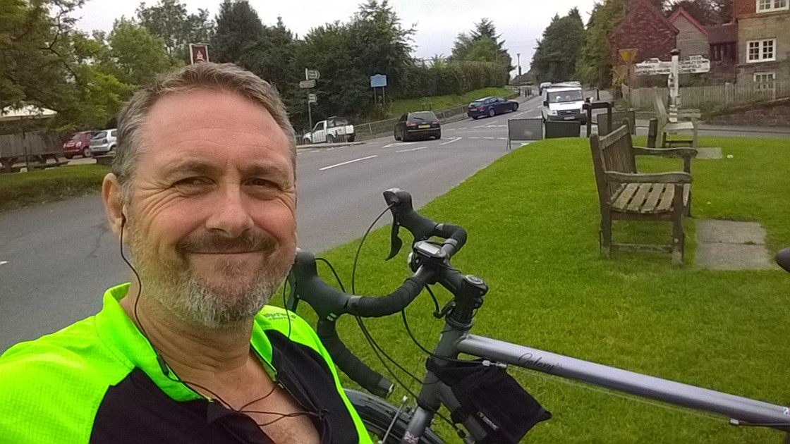 Gary Hutchinson is fundraising for Crohn’s & Colitis UK