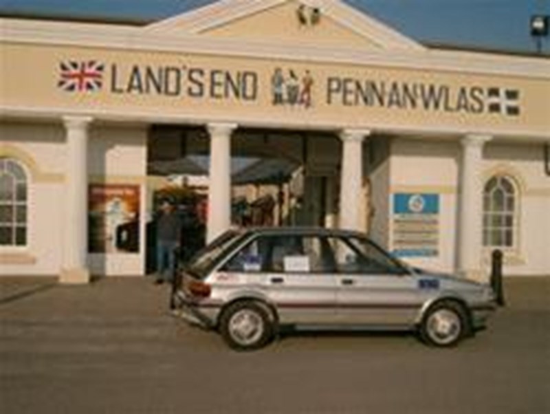 Stephen Britton is fundraising for Cancer Research UK