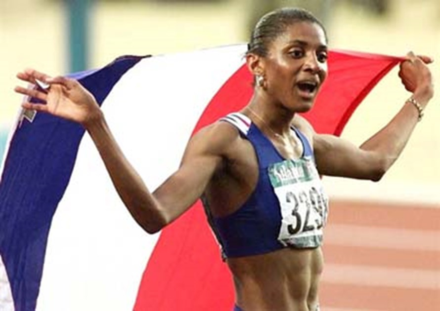 Sandrine Morvan is fundraising for Cancer Research UK