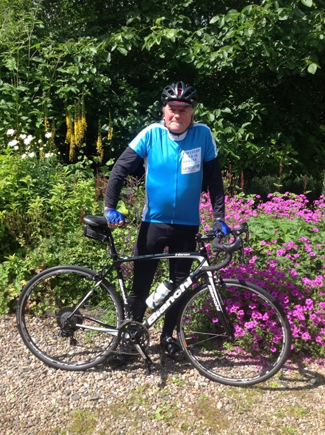 JOHN LACEY is fundraising for UNICEF UK