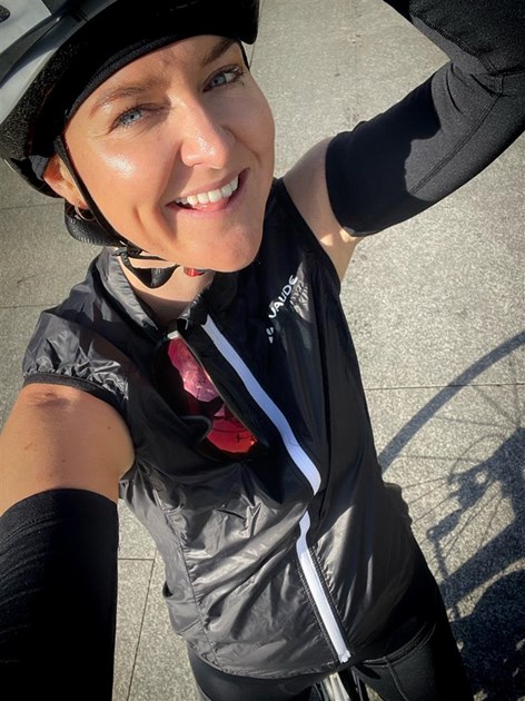 Sarah-Jane Nicholson is fundraising for Bridges For Music