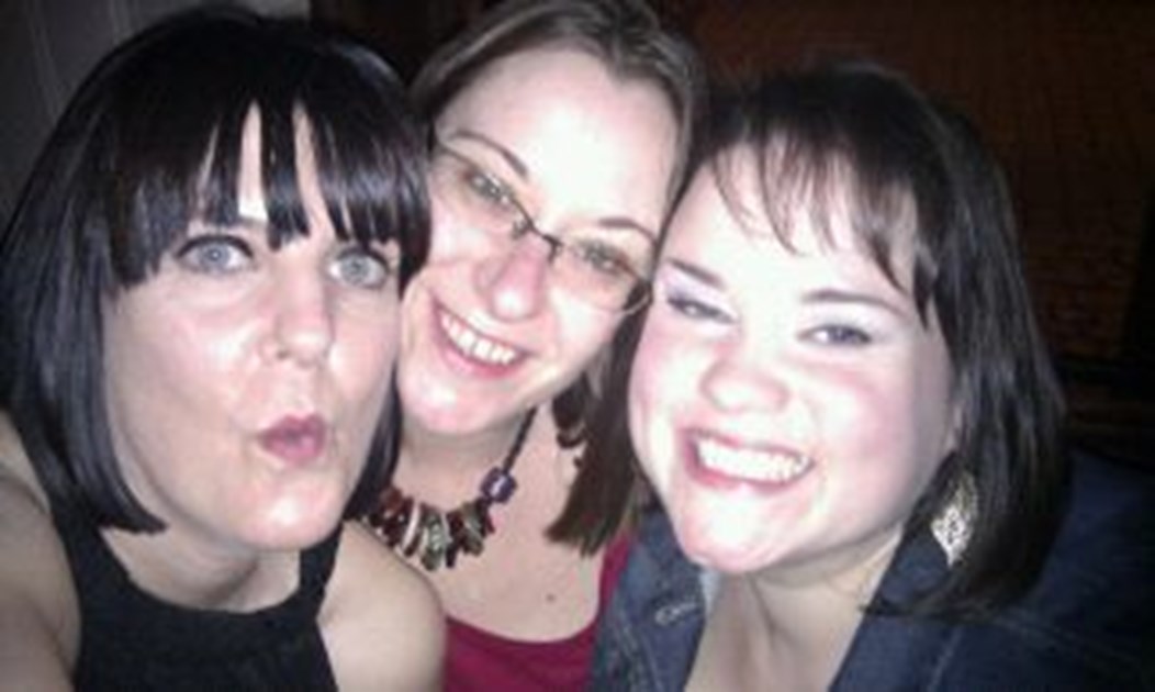 Claire Fudge is fundraising for St Giles Hospice