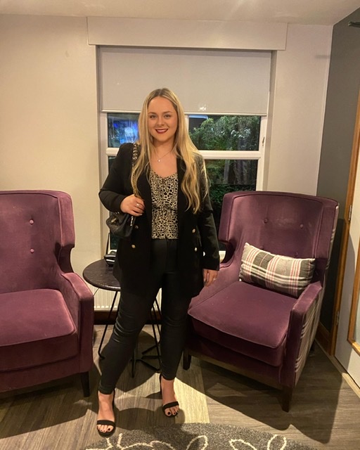 Ella Down is fundraising for Macmillan Cancer Support