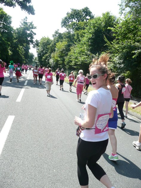 Simon Chivers is fundraising for Cancer Research UK