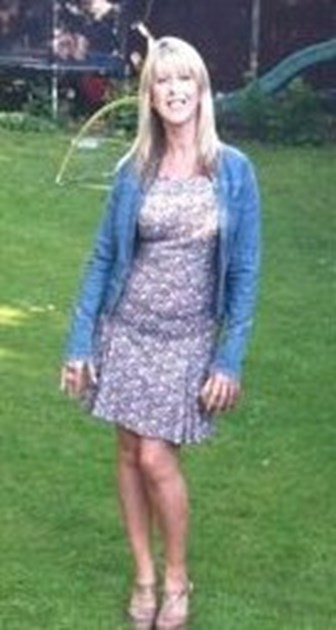 Tracey Ashton is fundraising for Cancer Research UK