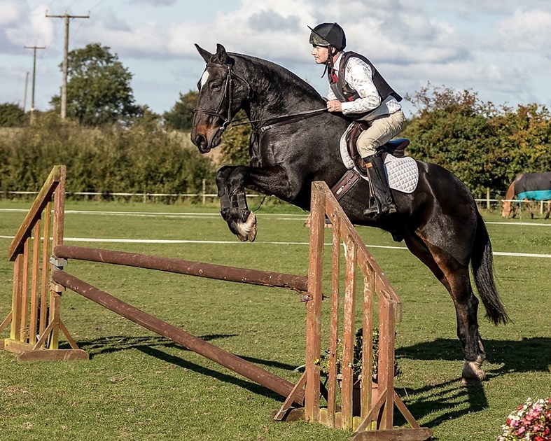 Stacy Coates is fundraising for Midlands Air Ambulance Charity