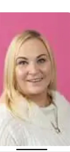 Deborah Steele is fundraising for Alice Charity