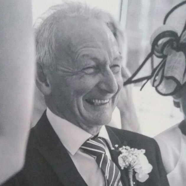 Robert Harcombe is fundraising for Headway Wirral