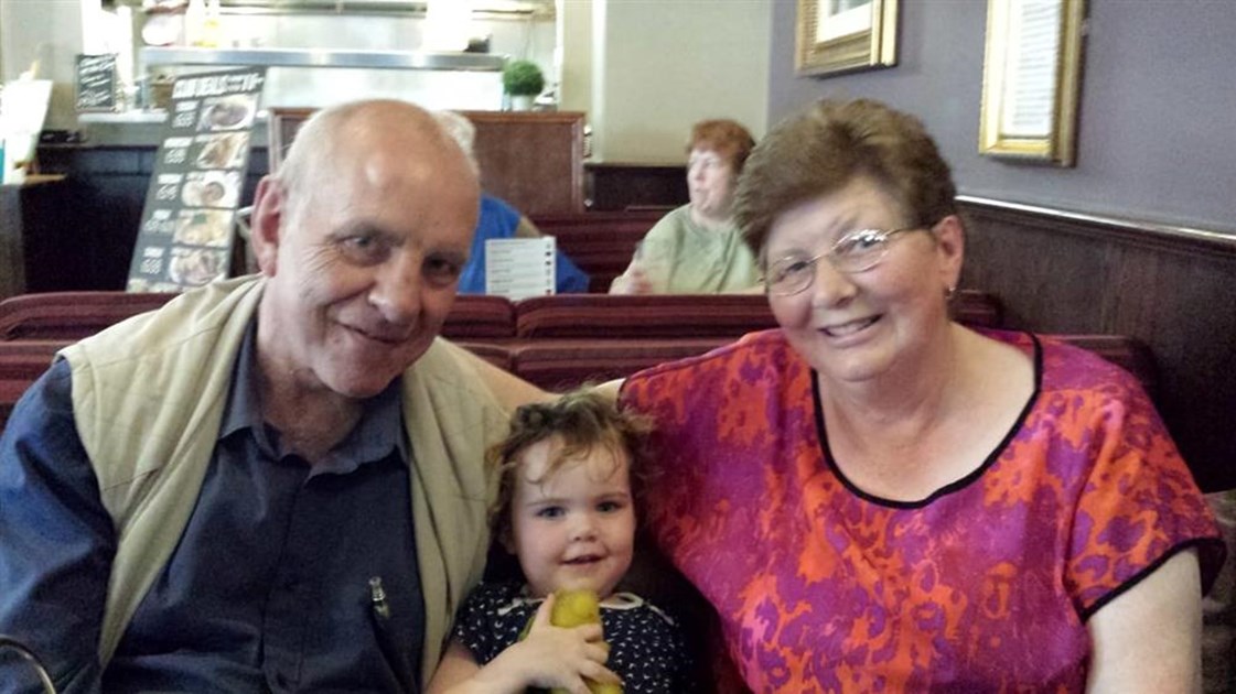 Andrew Bashford is fundraising for Macmillan Cancer Support