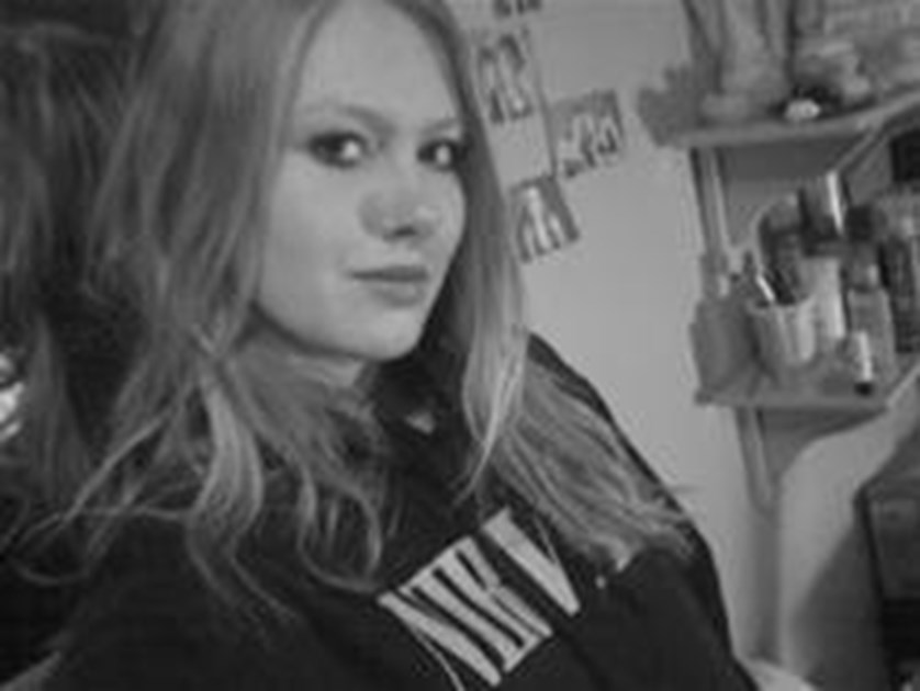 Becky Hall is fundraising for Cancer Research UK