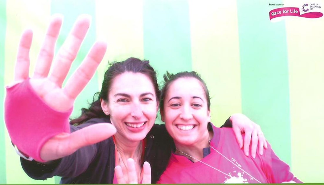 Victoria Reina-Gil is fundraising for Cancer Research UK