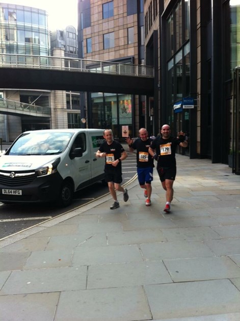 Dean Munro is fundraising for Melanoma UK