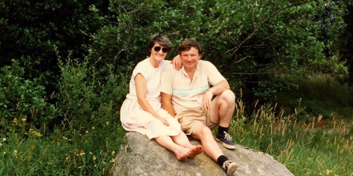 Diane Yarrow is fundraising for Alzheimer's Society