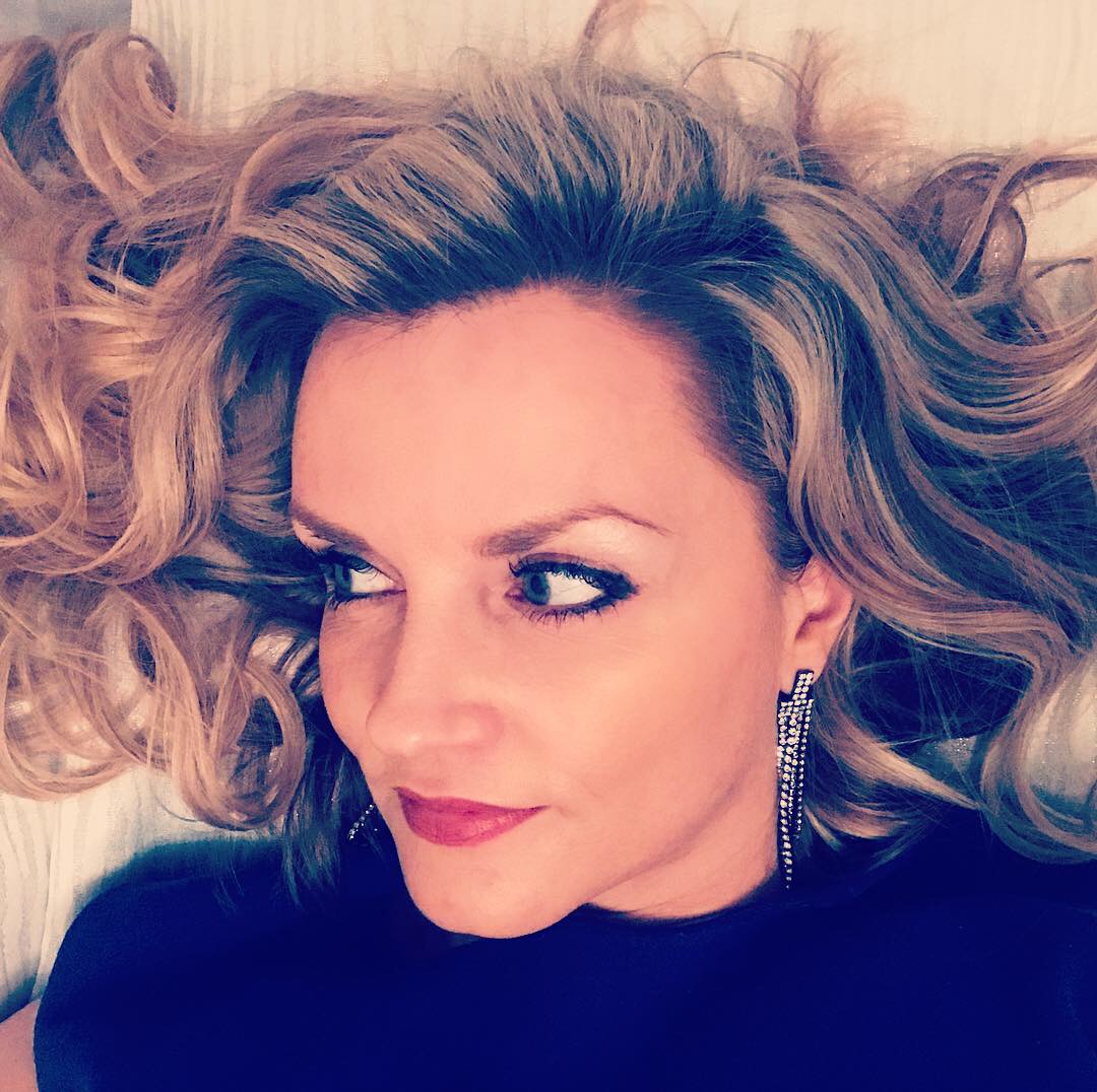Kelly Barker is fundraising for Demelza Hospice Care for Children