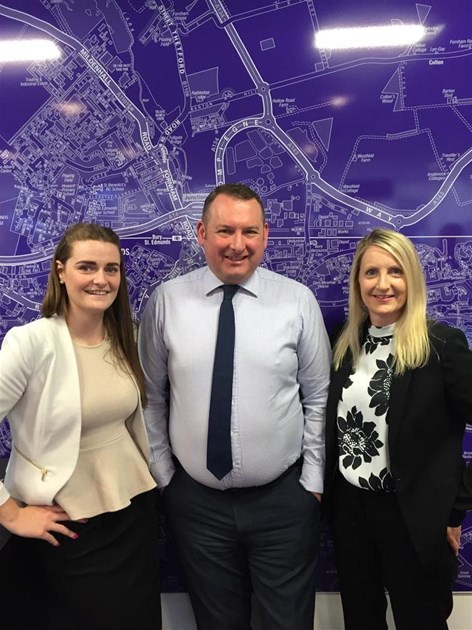 Mel Mills is fundraising for Magic Moments