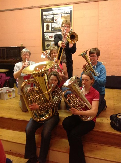 Carol Farr is fundraising for Cancer Research UK