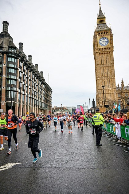 Mo Miah is fundraising for Children with Cancer UK