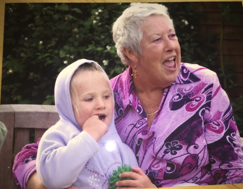 Emily Boxer is fundraising for Cancer Research UK