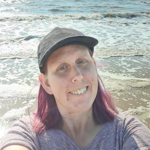 Sarah Lankshear is fundraising for Sue Ryder