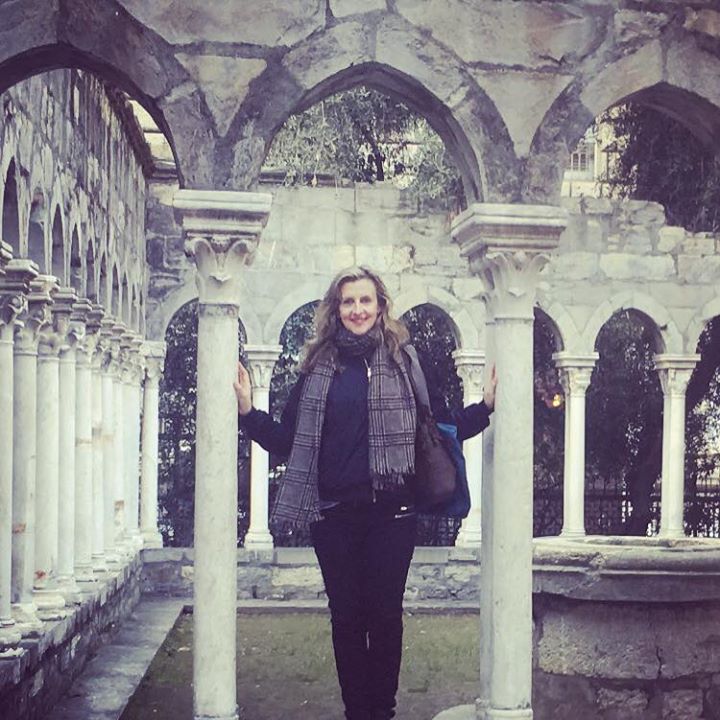 Helen Devonald is fundraising for Cancer Research UK