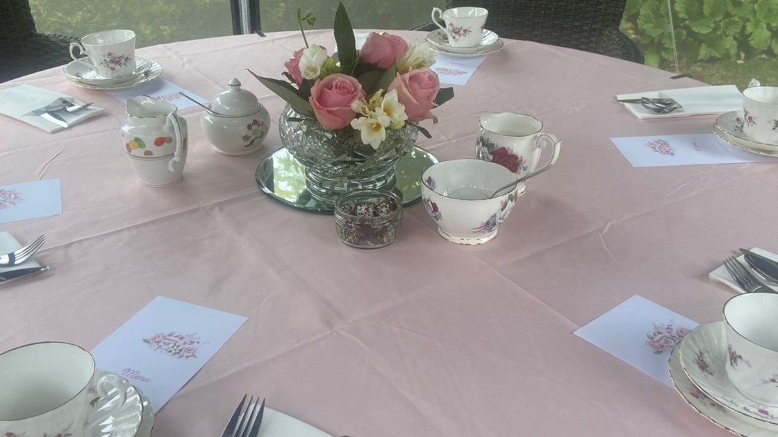 Amanda Whitfield is fundraising for Breast Cancer Now