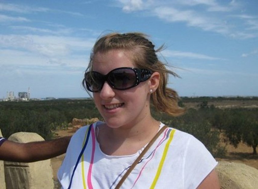 Amanda Bunce is fundraising for Meningitis Research Foundation