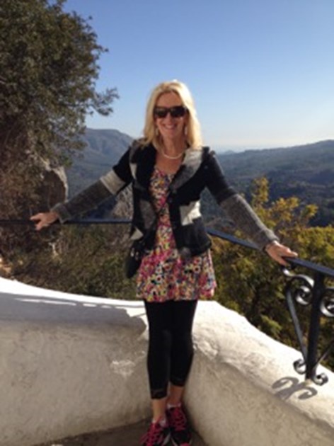 Nadia Walters is fundraising for Cancer Research UK