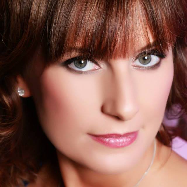 Sarah Bailey is fundraising for Cancer Research UK