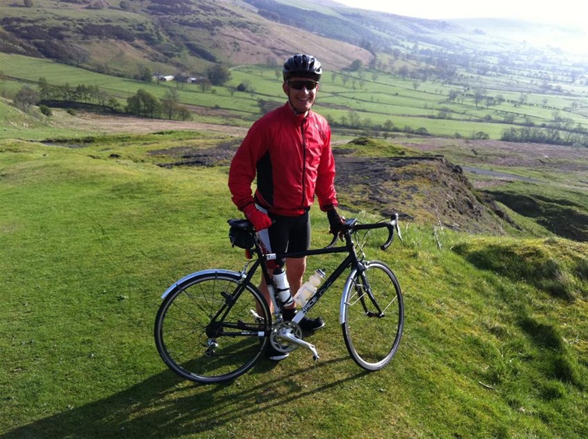 Tim Lomas is fundraising for Cancer Research UK