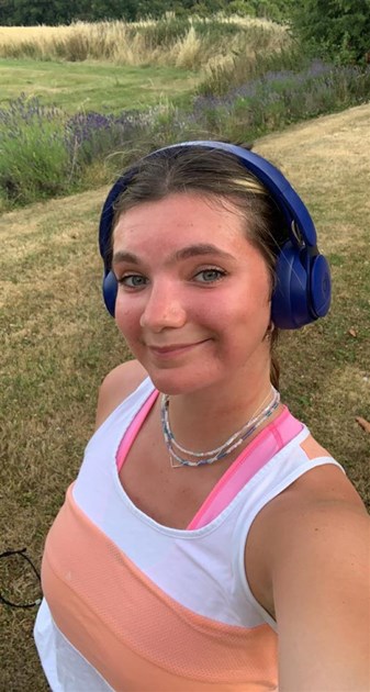 Tabi Tojeiro is fundraising for Endometriosis UK