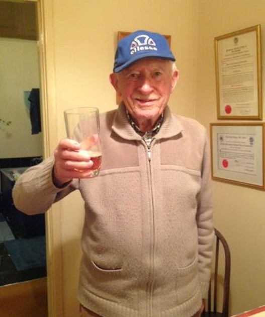 anna baines is fundraising for Macmillan Cancer Support