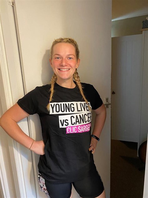 Sarah Lumley is fundraising for Young Lives vs Cancer