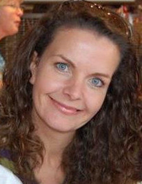 Kelly Reed is fundraising for Macmillan Cancer Support