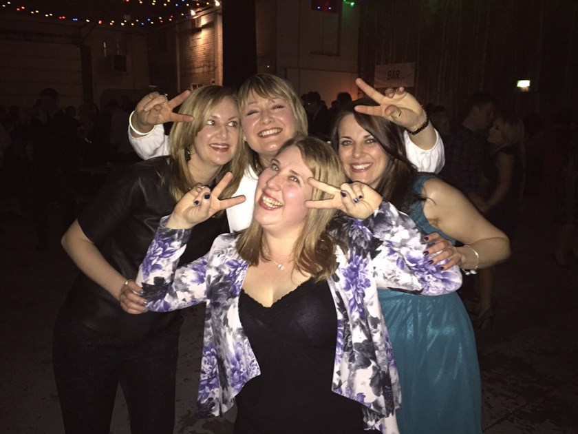 paula fielding is fundraising for Cancer Research UK