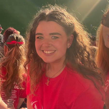 Kayleigh Johnson is fundraising for Cancer Research Wales